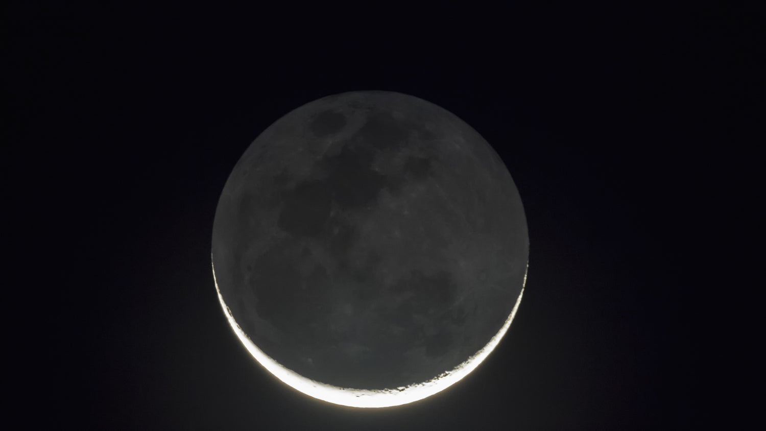 New Moon: A Guide to Setting Intentions – HEALING ENERGY TOOLS